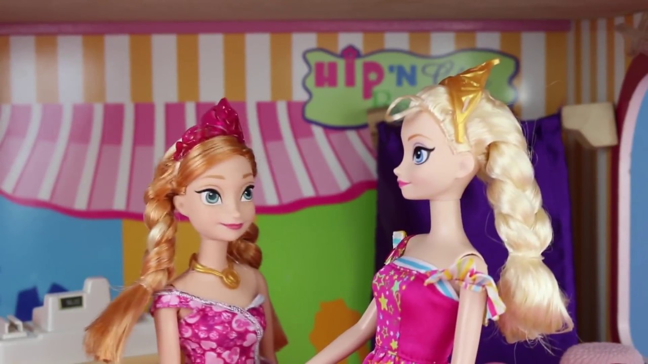 Frozen Elsa & Anna Dolls PINK Coronation Dress and Barbie Mall Clothes ...