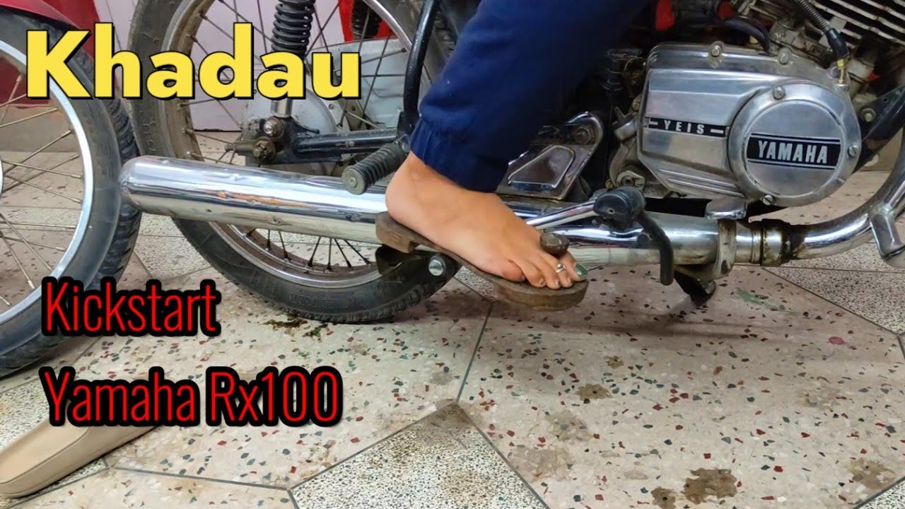 Girl Kickstart Yamaha Rx With Khadau 🔥🔥🔥 #yamaha #rx100 #135 #rxking ...