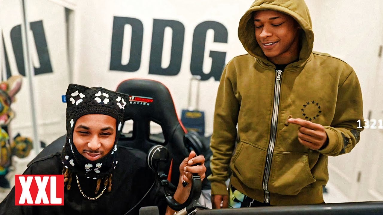 I'm The Best Rapper ALIVE!! - YouTube