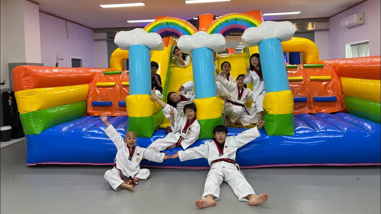 에듀킹덤 태권도 수업 Edukingdom Tae Kwon Do Class - YouTube