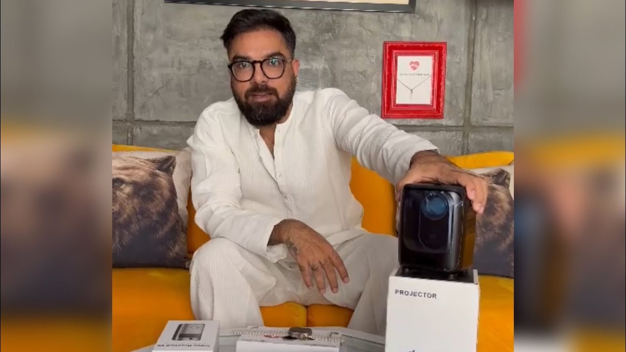 Pakistani Celebrity Yasir Hussain | Tech Hunk | Gadgets | Apple Vision ...