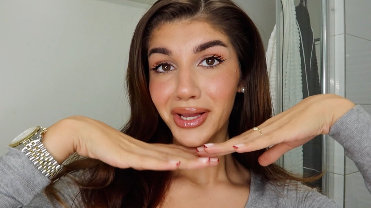 'Clean Girl' Glowy Makeup Tutorial - YouTube