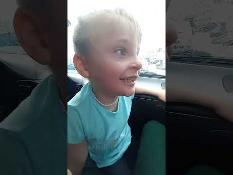 Müberra Dürüm Yiyor 😍 Arkadaşlar Bu Kaçmaz!