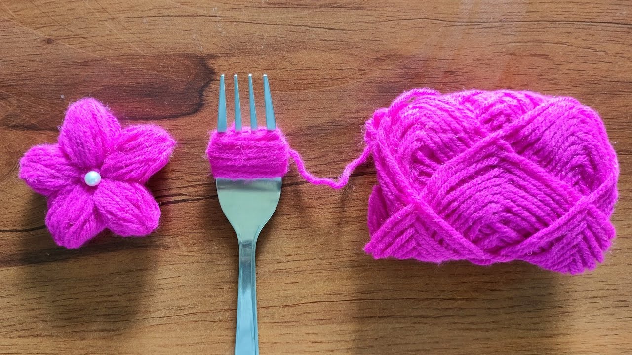AMAZING FORK TRICKS || WOOLEN FLOWER MAKING HACKS AND TRICKS || EASY ...