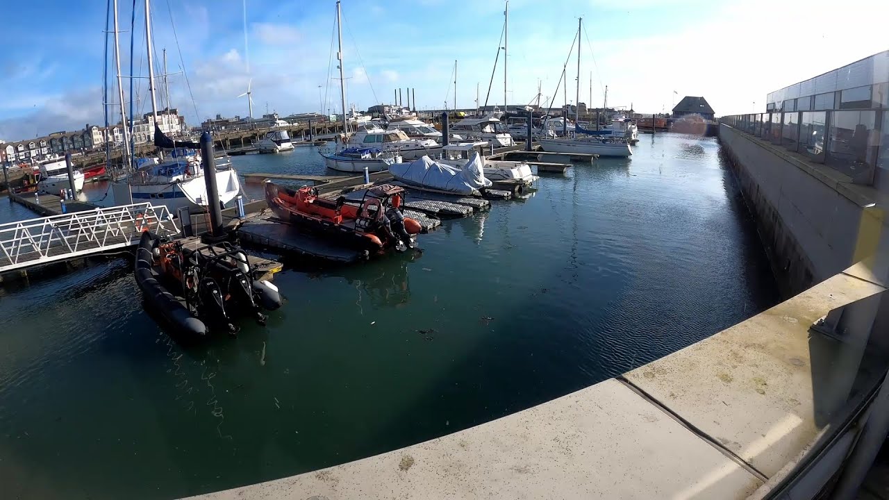 power boat level 2 day one - YouTube