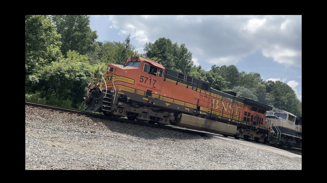 Eric Sturniolo? BNSF 5717 leads NS 732 through Ooltewah on July 18th ...