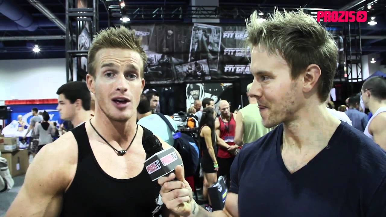 Rob Riches Interviews James Ellis at Olympia 2011 - YouTube