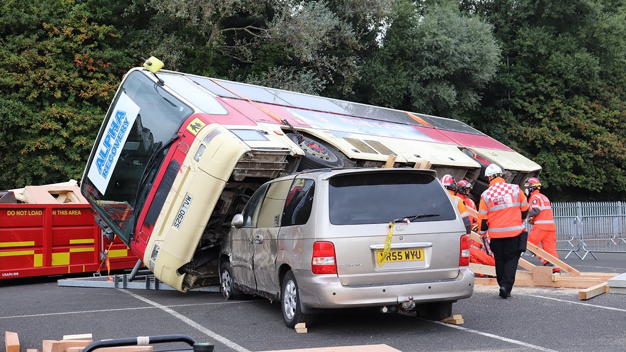 The Festival of Rescue 2021 | USAR Bus Shoring Challenge - YouTube