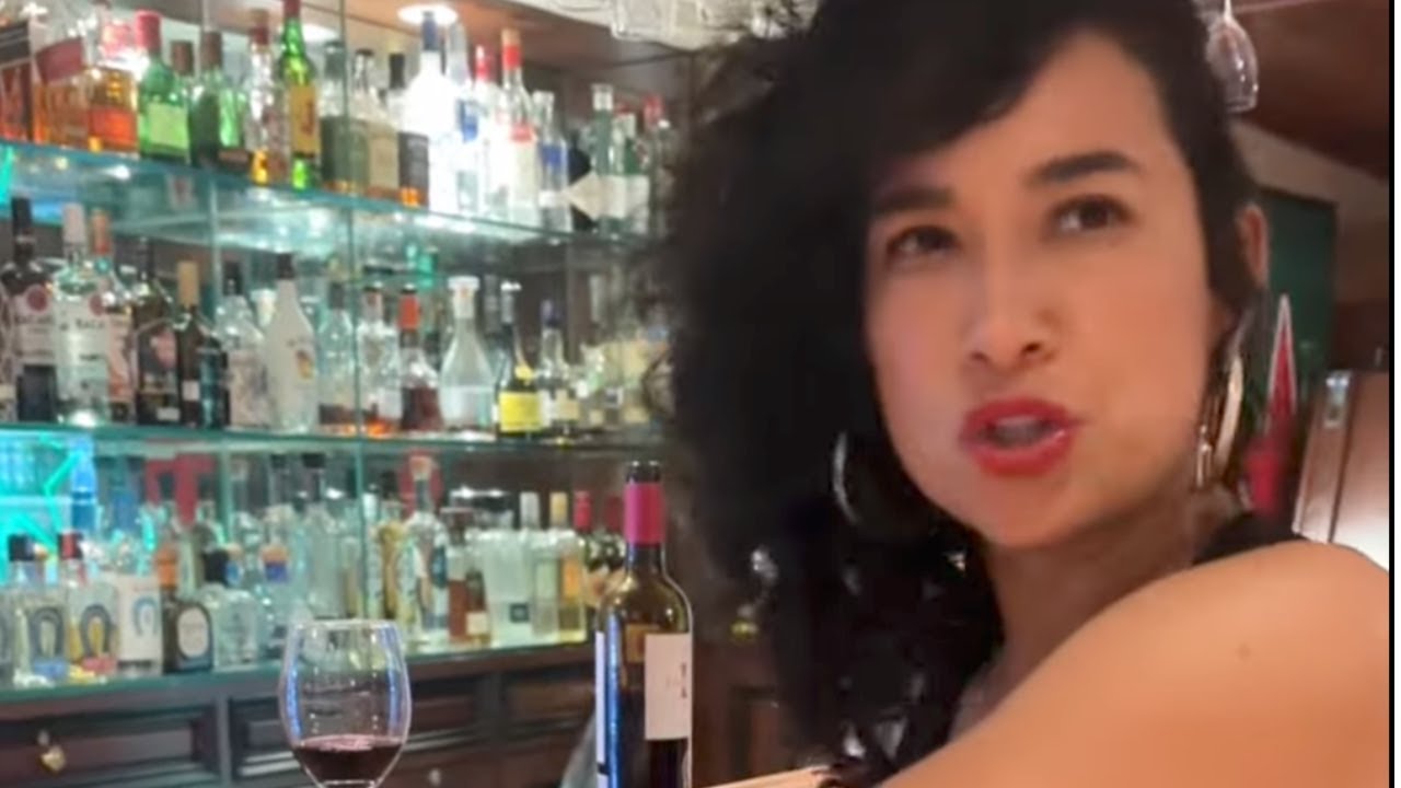 En un bar encontré "Otros Labios" - YouTube
