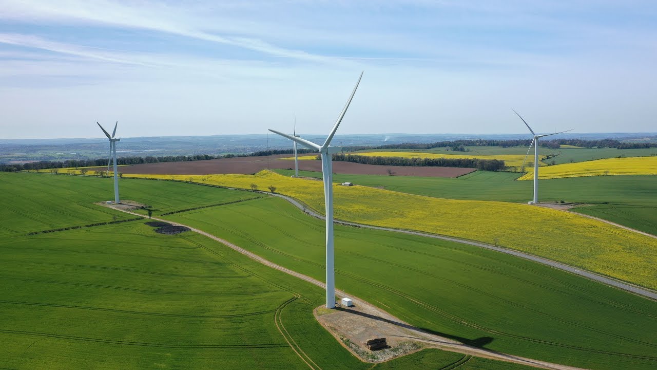 Marr Wind Farm with the Mavic 2 - YouTube