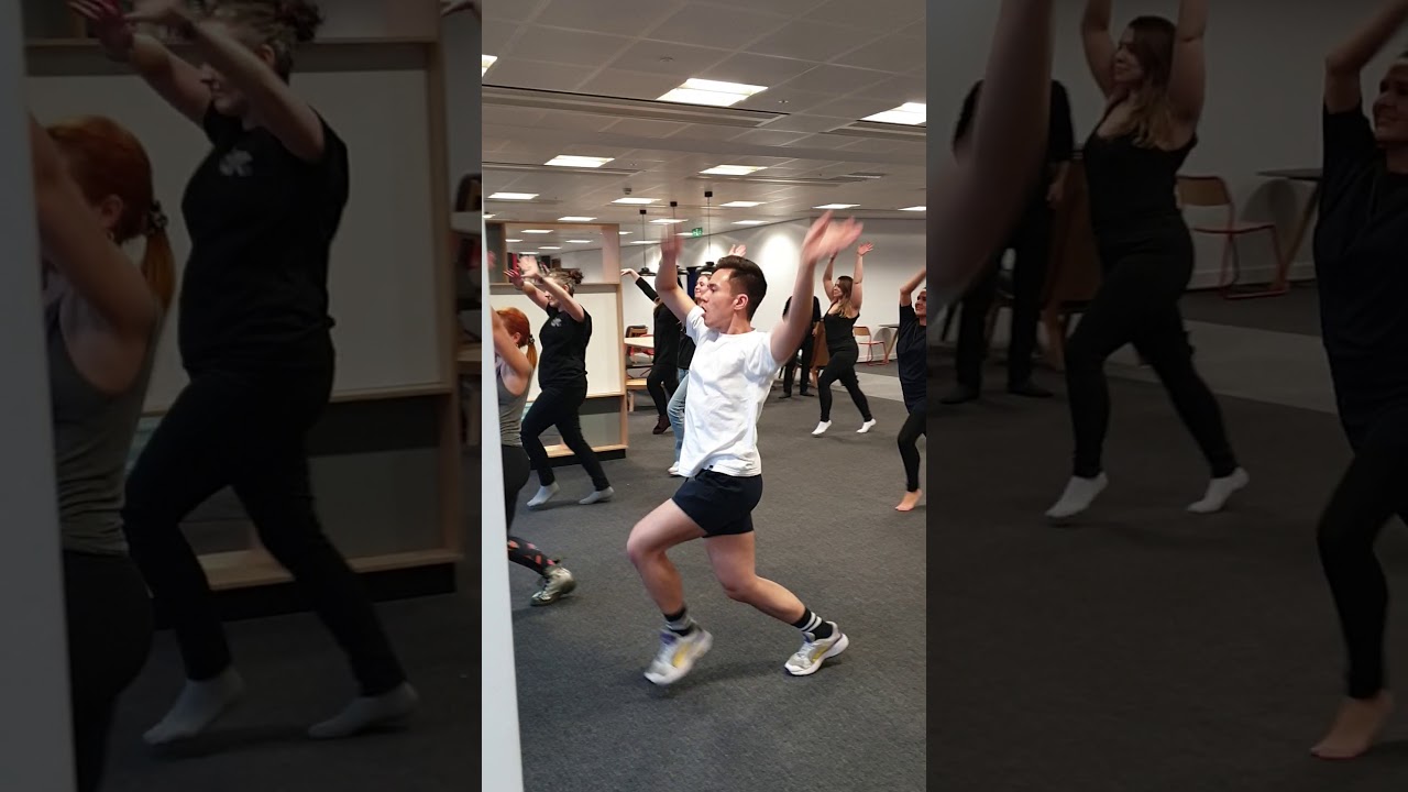 Teach First Voguing Workshop 2 - YouTube