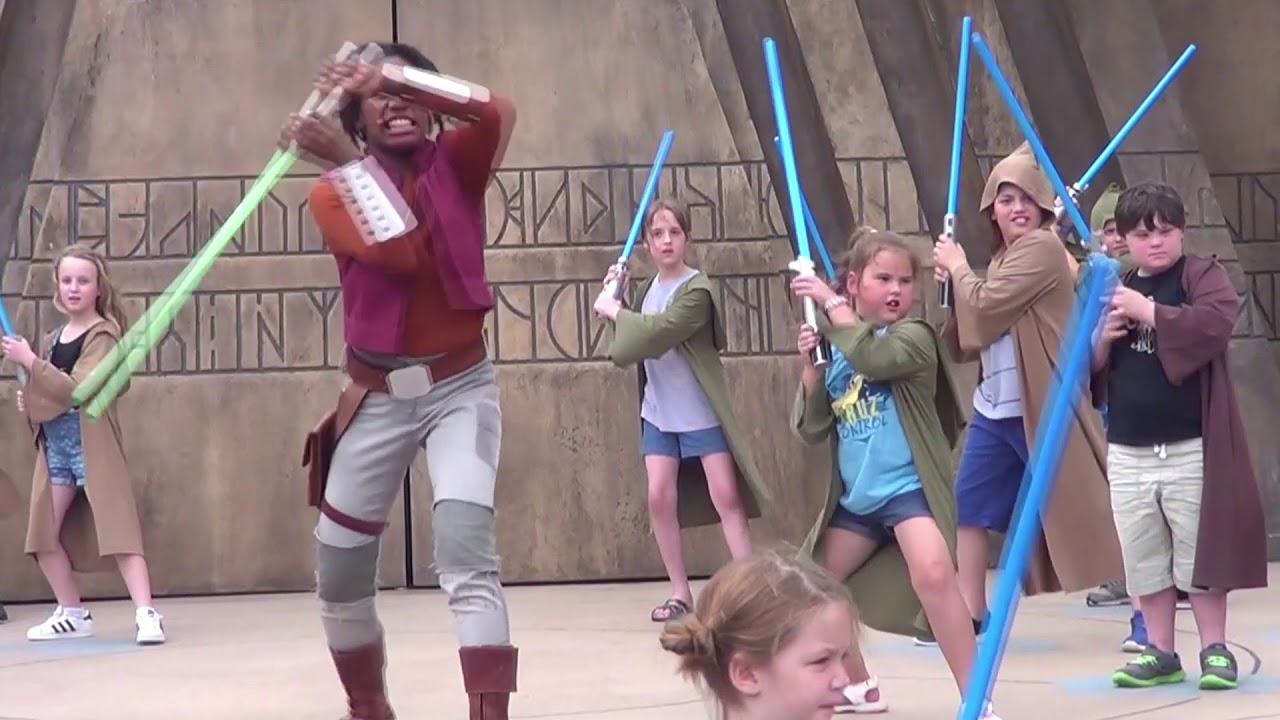 Jedi Training: Trials of the Temple - YouTube