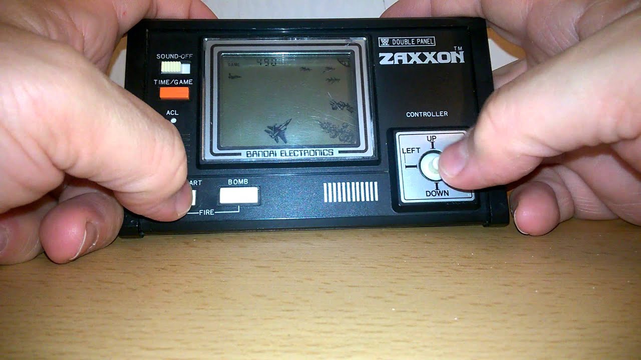 Bandai Zaxxon - YouTube
