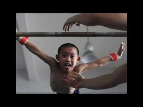 Children of Chinese torture / Çocuklara Çin işkencesi.
