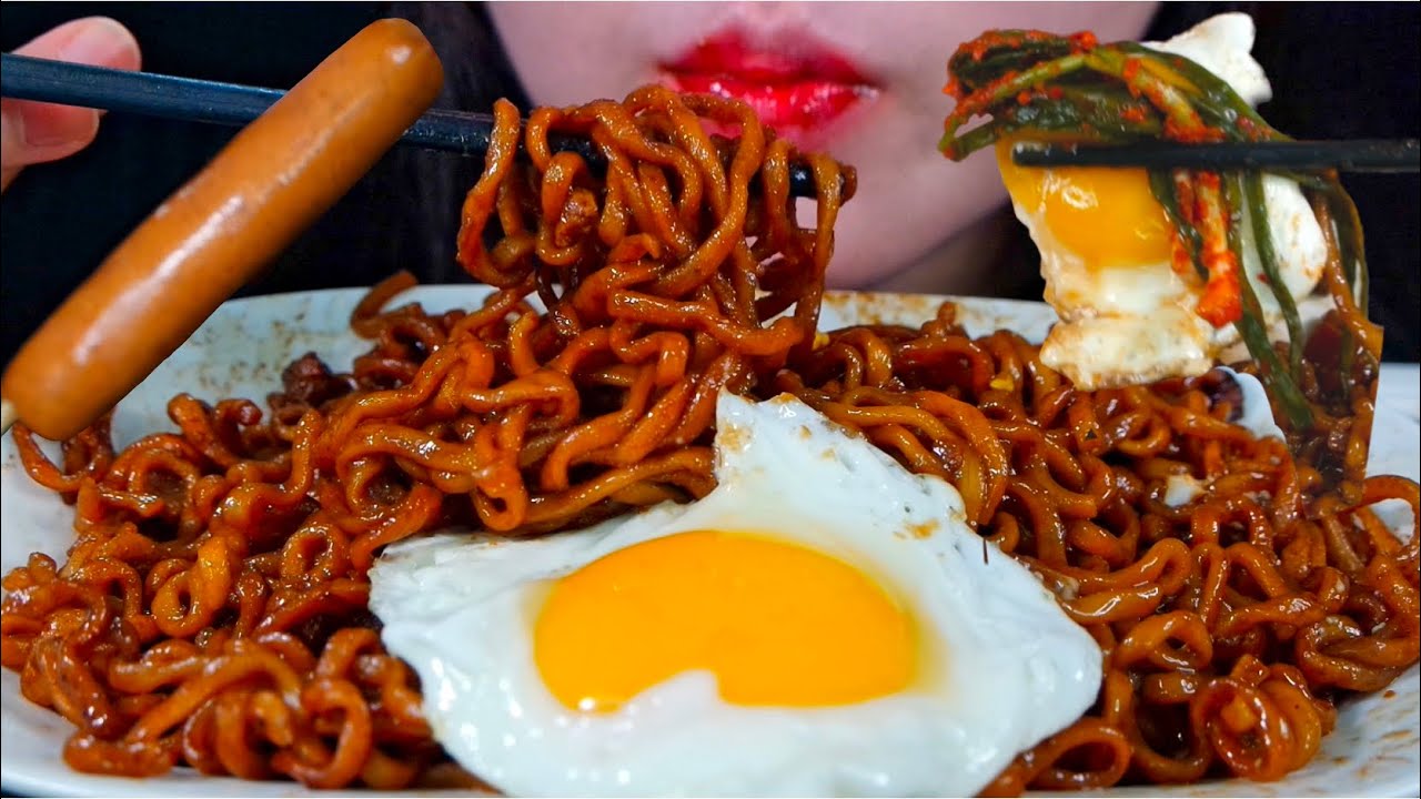 ASMR Instant Black Bean Noodles *Chapagetti* + Sausage + Green Onion Kimchi MUKBANG (Eating ...