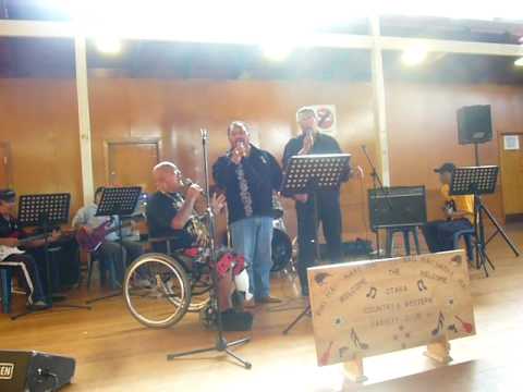 PJ Wallace in harmony - YouTube