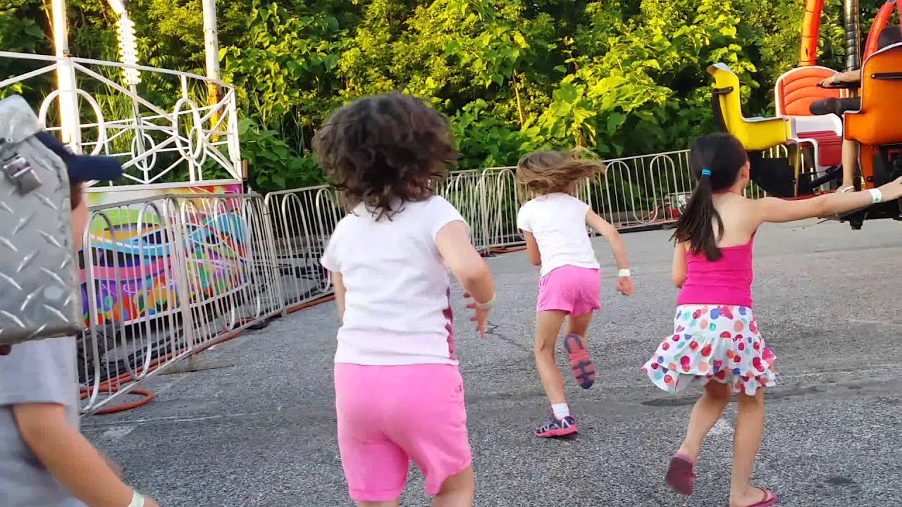 Rosedale carnival with Ava(10) - YouTube