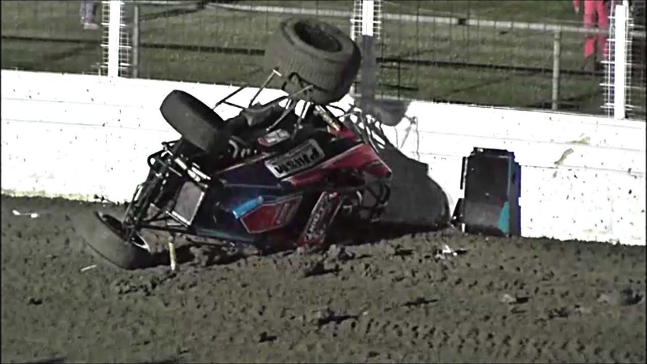 Wingless Sprints Ross Jarred Crash Laang Speedway 23-4-2016 - YouTube