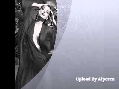 Demet Akalın - Yanan Ateşi Söndürdük 2011