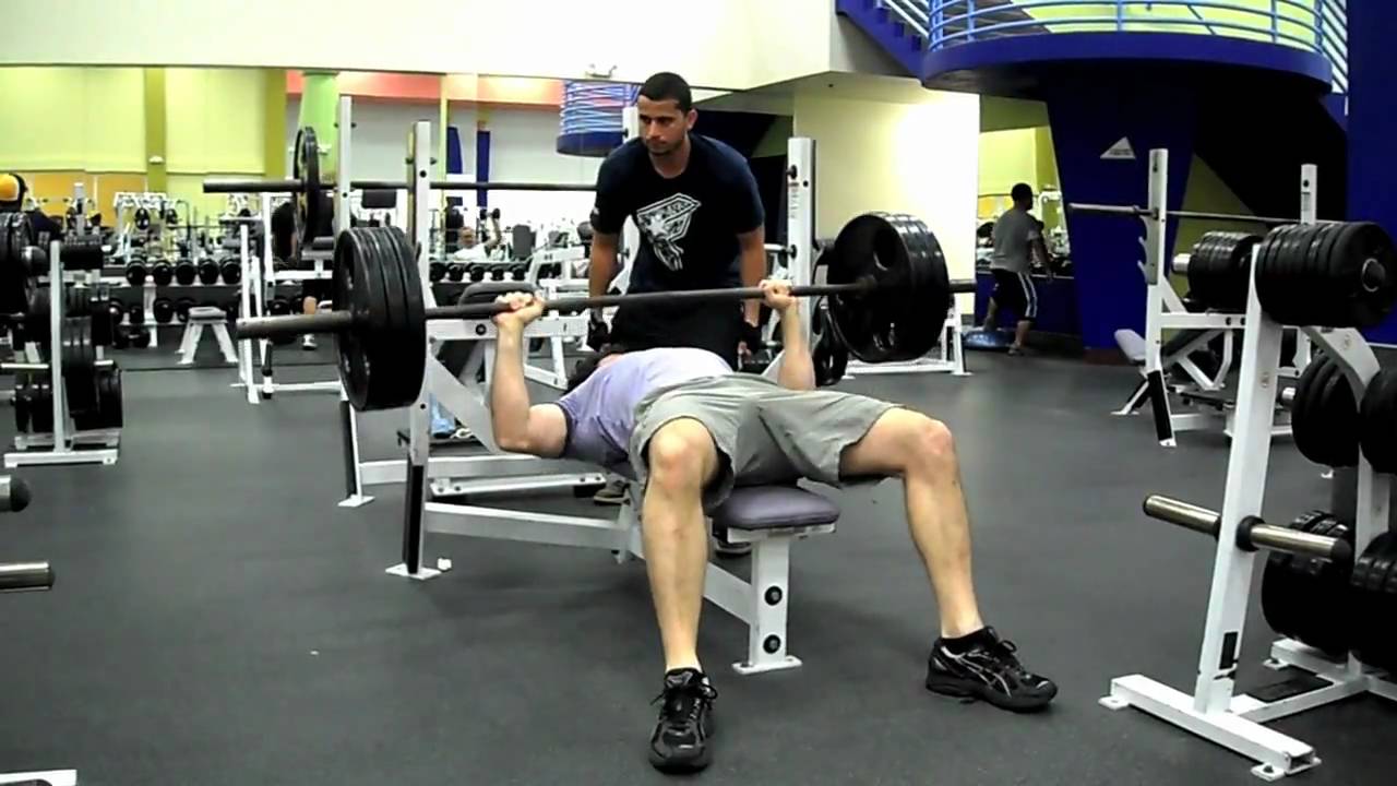 315-lb x 3 Bench Press, at 40+ - YouTube