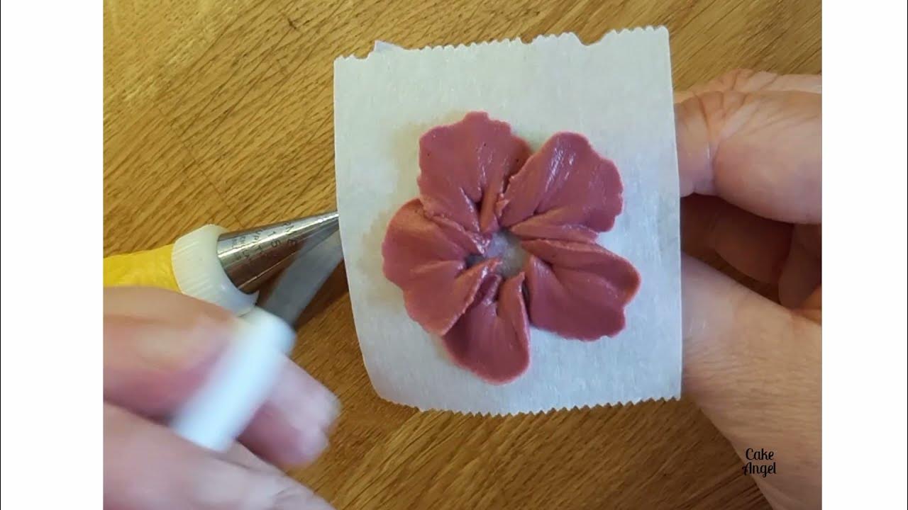 How to pipe royal icing flowers | Tip 104 | 5 petal flower - YouTube
