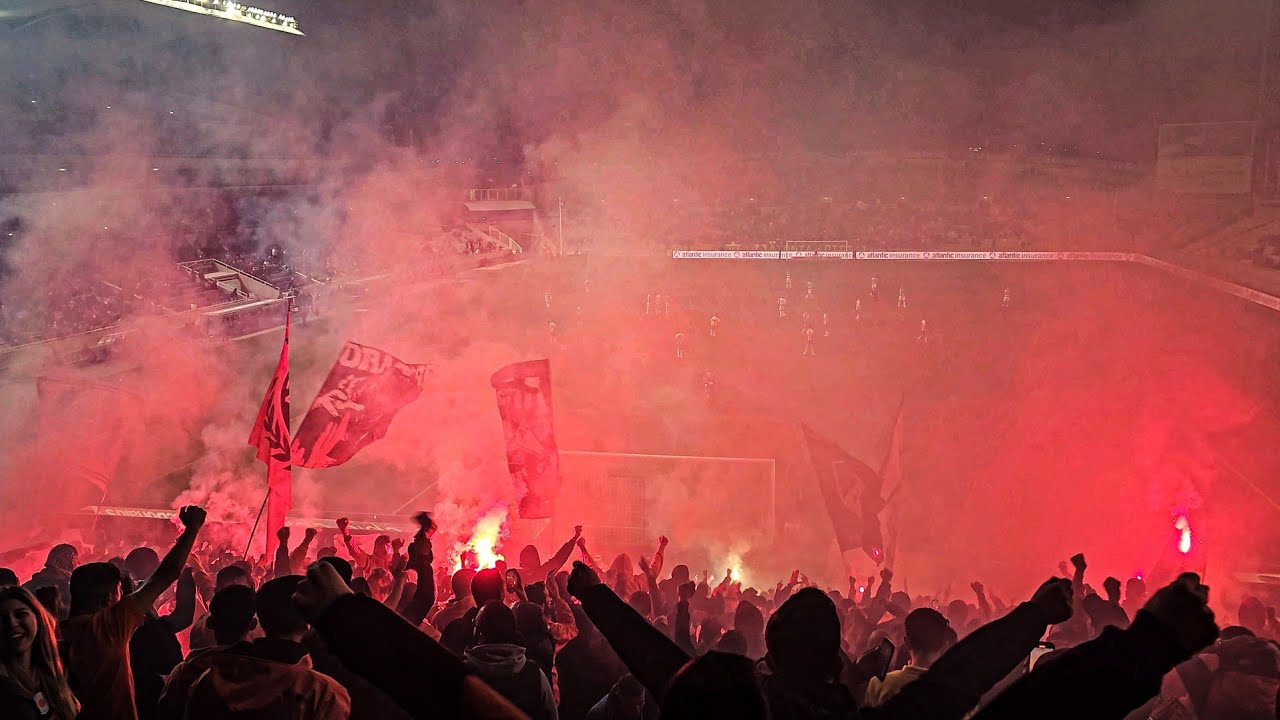 omonoia vs APOEL ULTRAS 11/3/23 (Pyroshow) - YouTube