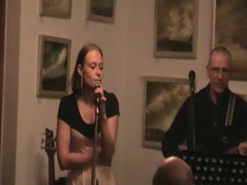 Holmfirth Live 2009. Vicky & Norman - Will You Still Love Me Tomorrow ...