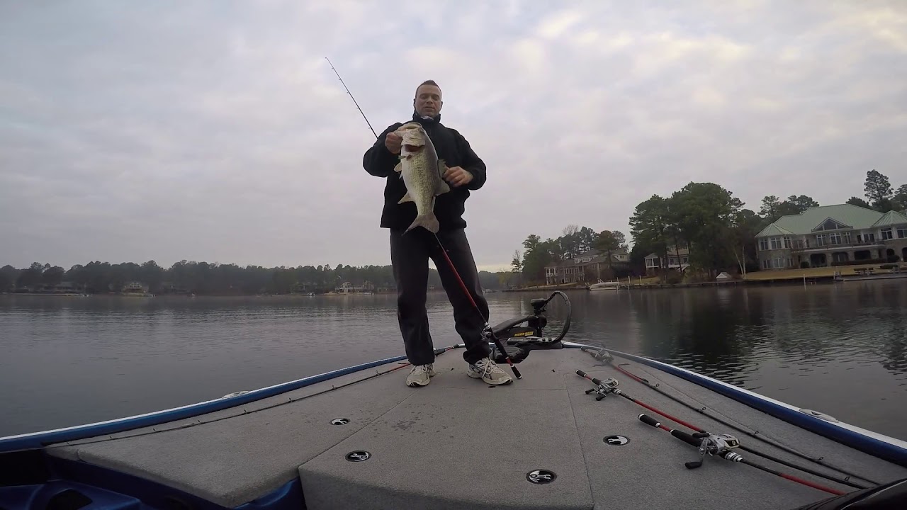Bass Fishing Lake Auman - YouTube