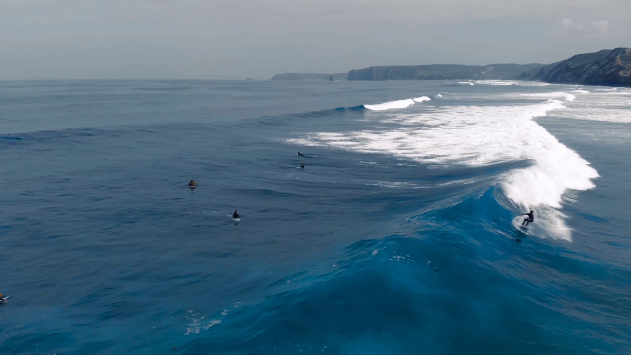 Skating on the sea waves - YouTube