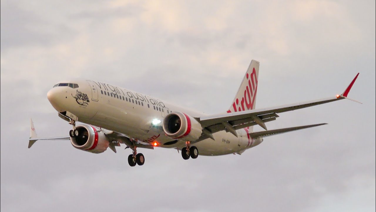 DELIVERY FLIGHT | Virgin Australia Boeing 737 MAX 8 | Landing at KMLB ...