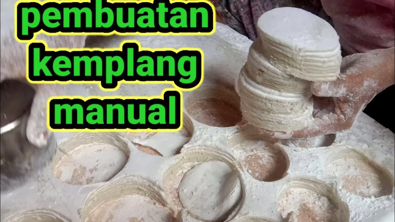 proses pembuatan kemplang asli Palembang - YouTube