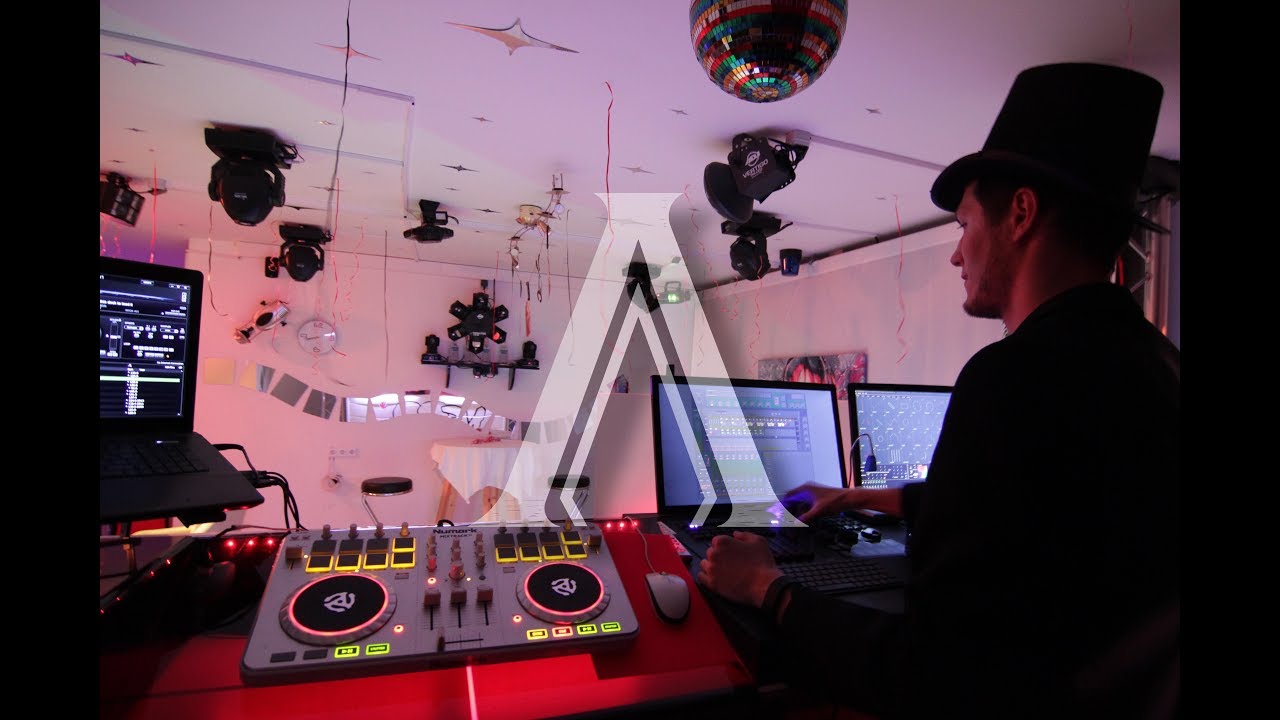 What It Feels Like To Make Party In A Home Club! - YouTube