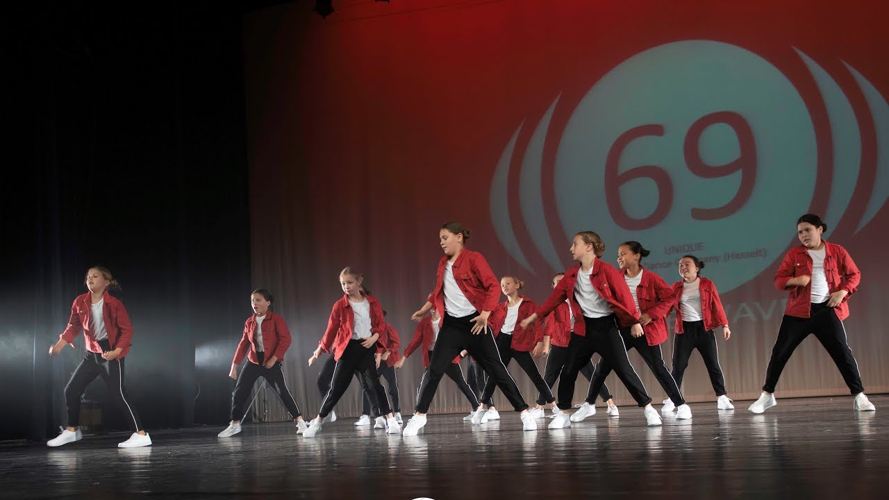2018 - 2019 Qualifier 3 - UNIQUE (Cosmo Dance Company) - YouTube