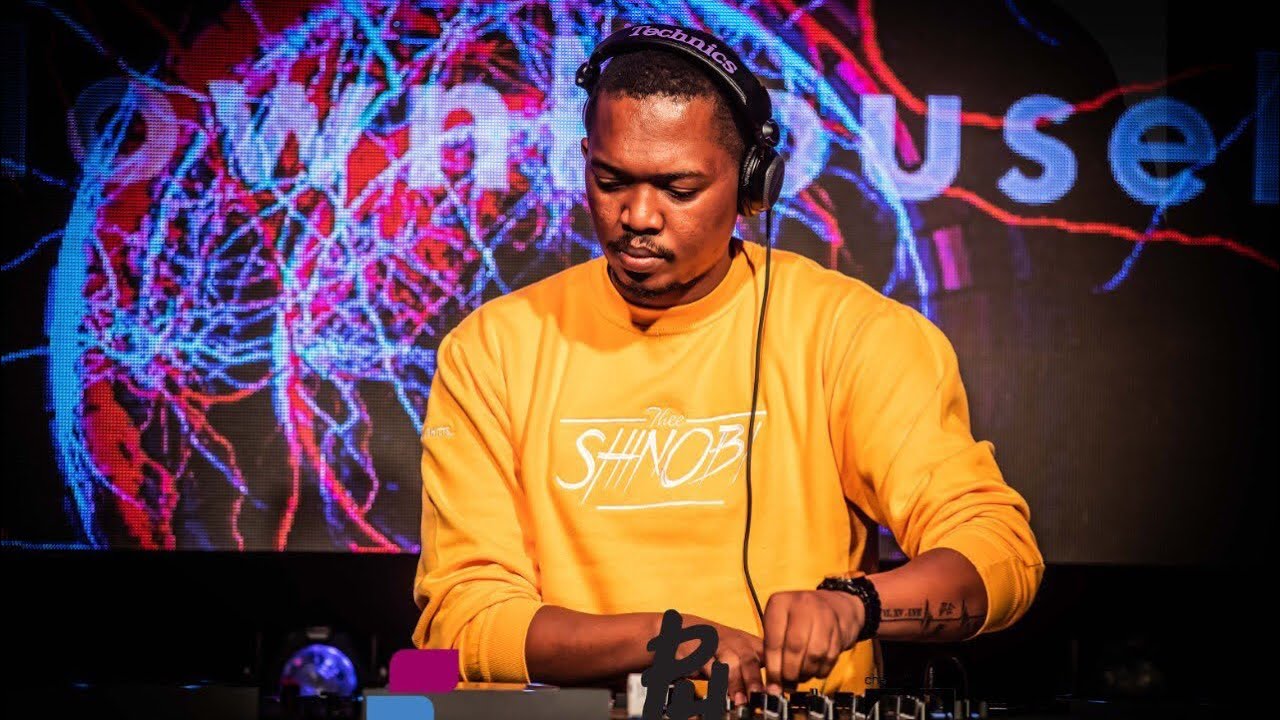 #Lockdownhouseparty: 🔥Dj Thulz is taking us to #level1 by fire by force ...