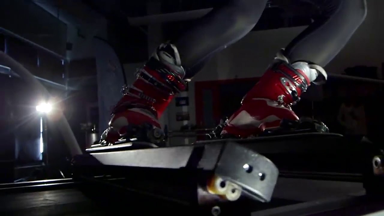 Simulador Ski/snowboard www.vrsports.cl - YouTube