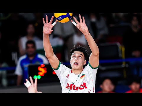 Simeon Nikolov: The 17-Year-Old Setter Sensation in Volleyball