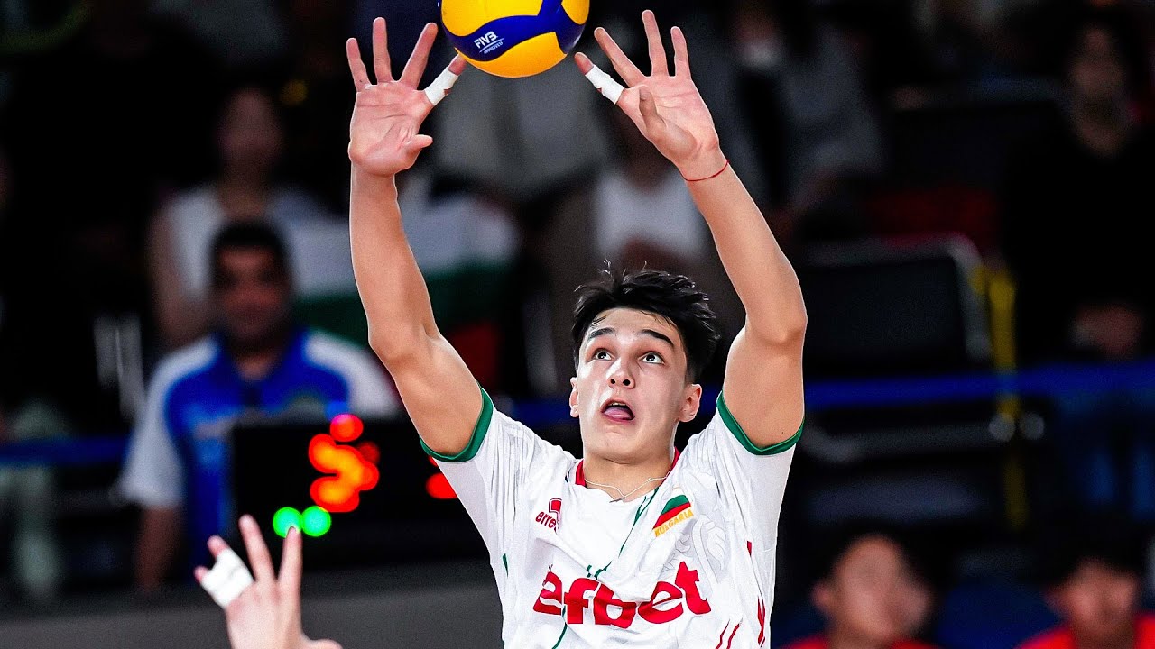 Simeon Nikolov: The 17-Year-Old Setter Sensation in Volleyball - YouTube