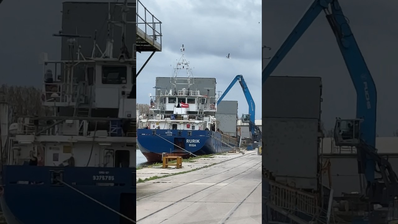 #RURIK is only ship in #Sharpness dock atm. #vessel - YouTube