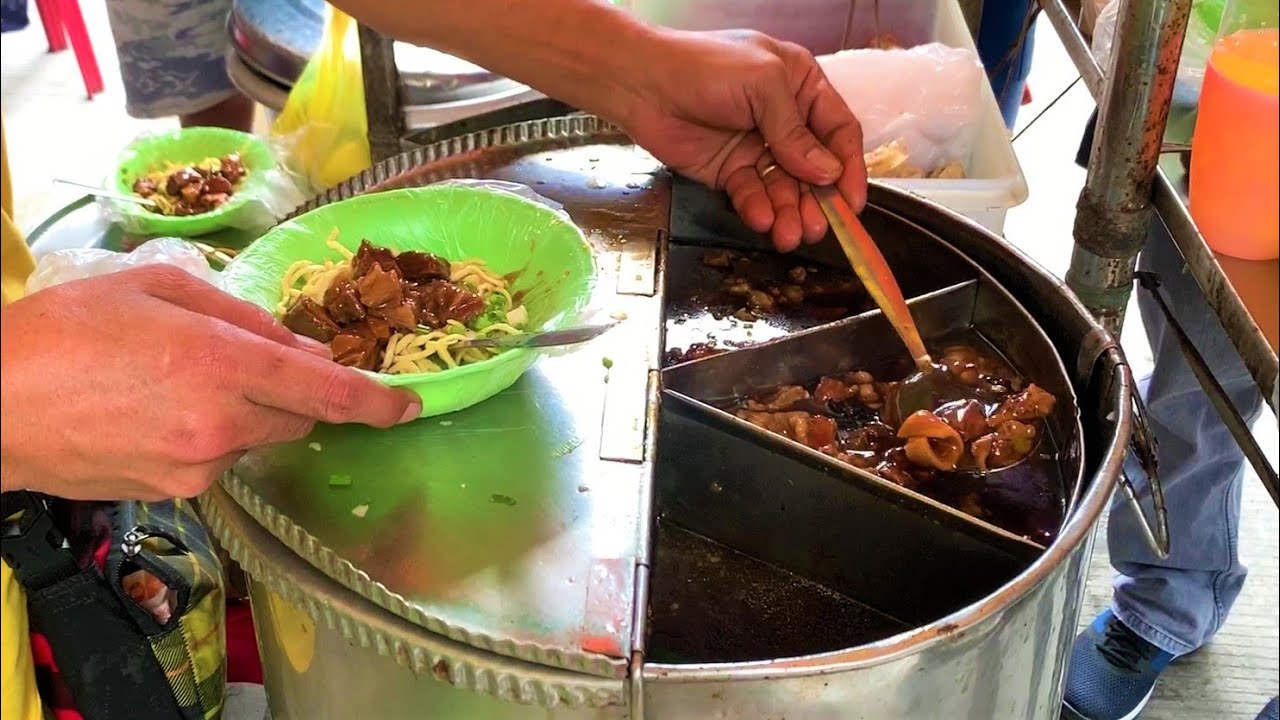 BEST OF FILIPINO STREET FOODS | Pares | Sisig | Chicken Isaw ...