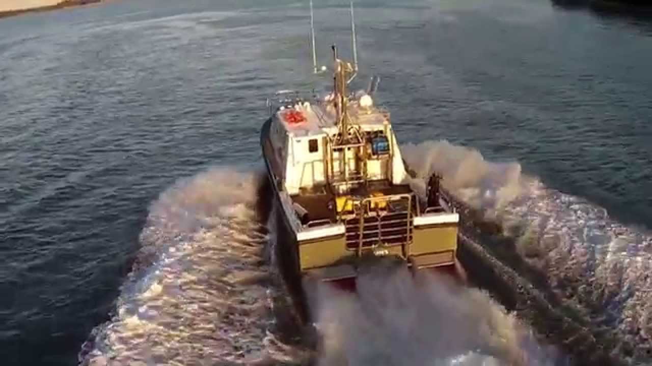 DJI Phantom Drone video of MH3 Wildcat 40 - YouTube