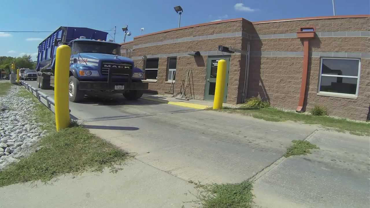Time-lapse Tuesday - Landfill Scale - YouTube