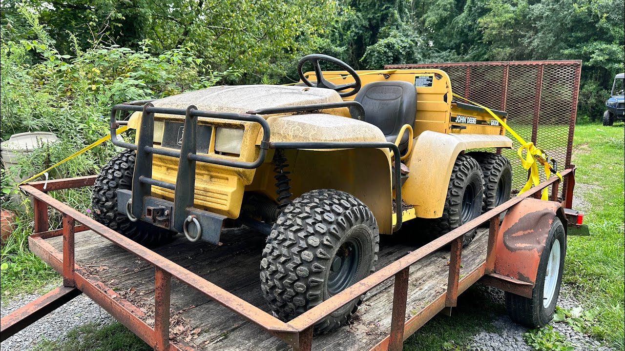 John Deer 6X4 Worksite Gator First Look - YouTube
