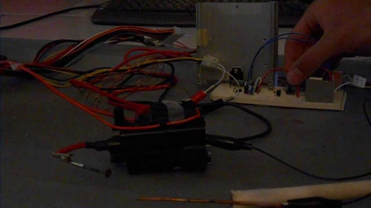 555 flyback driver - YouTube