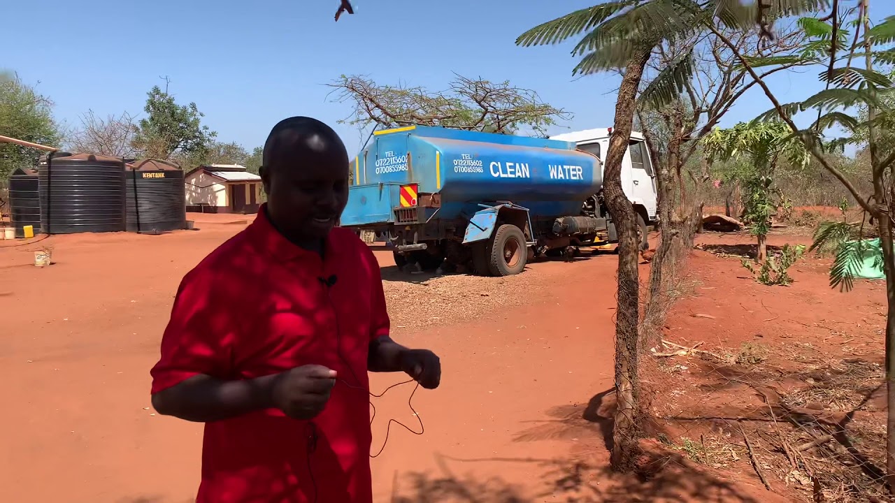 Water/solar project in Mutomo, Kenya - YouTube