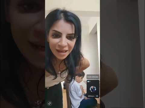 Damlanın oğlu xəstələnib, Damla oğlunu tezdən oyandırıb ona qulluq edir yedizdirir🙂
