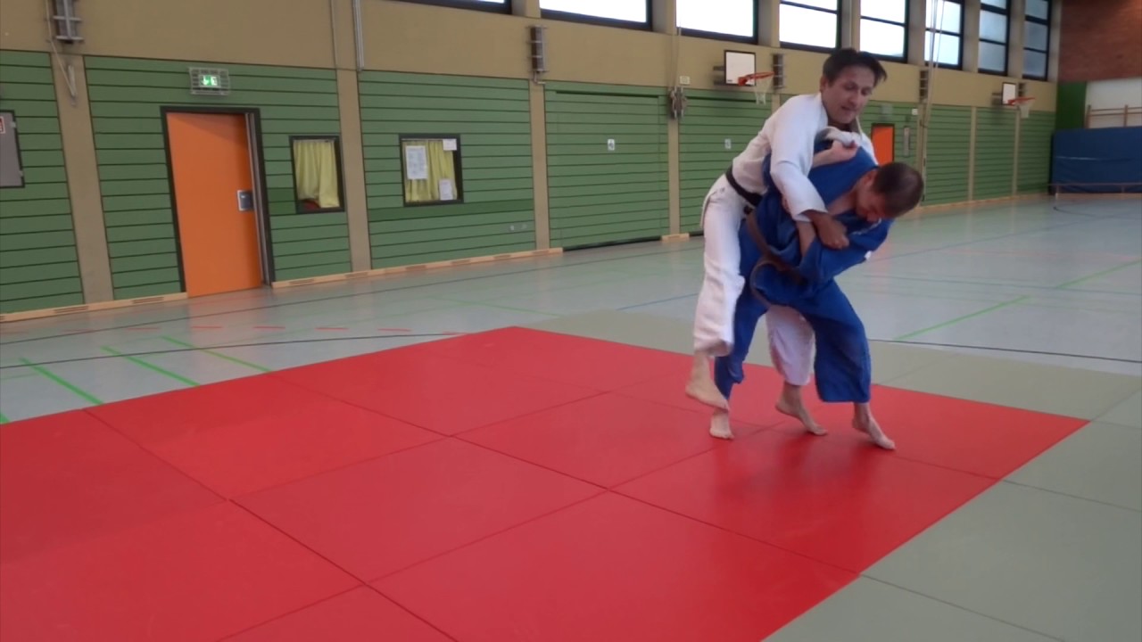 Judo Morote Seoi nage - YouTube