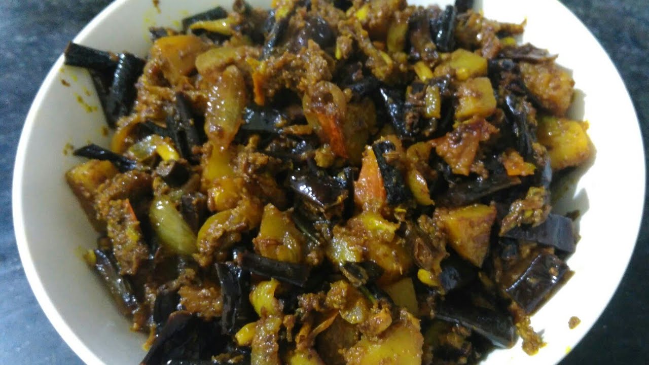 लाल बरबट्टी की सूखी सब्जी Lal Barbatti Fried Recipe - YouTube