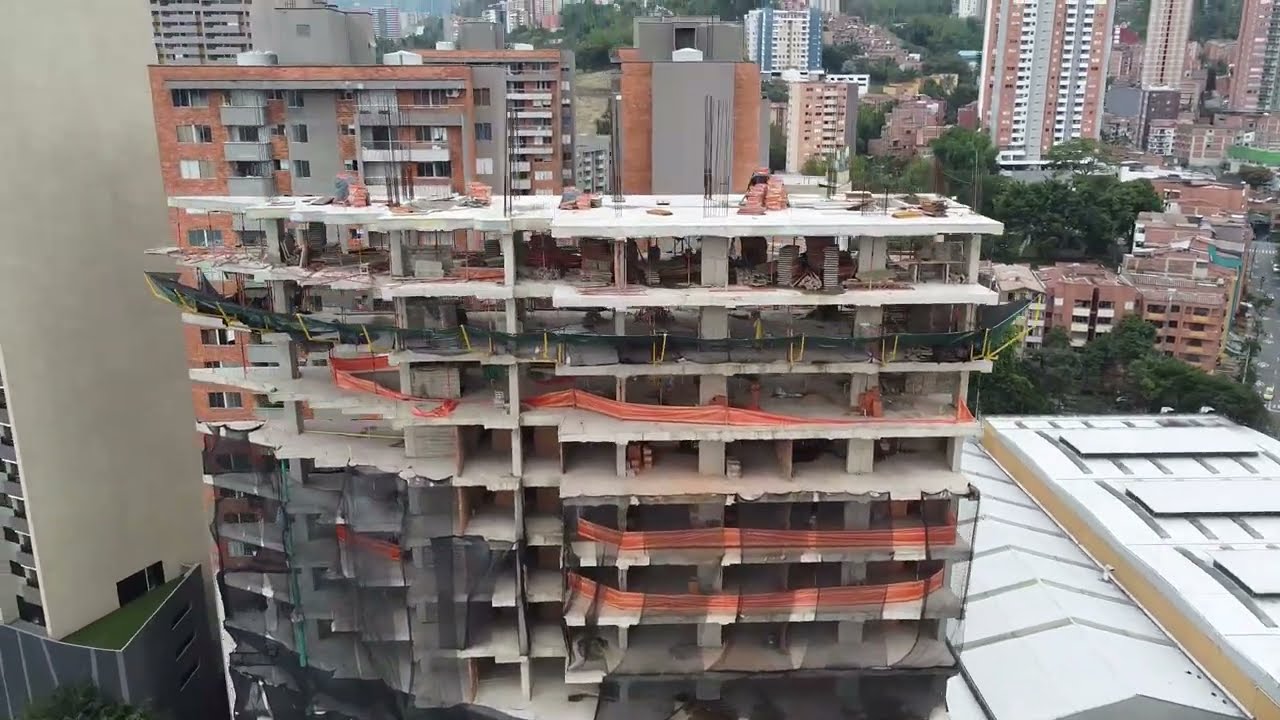 Mayorca Life Sabaneta - YouTube