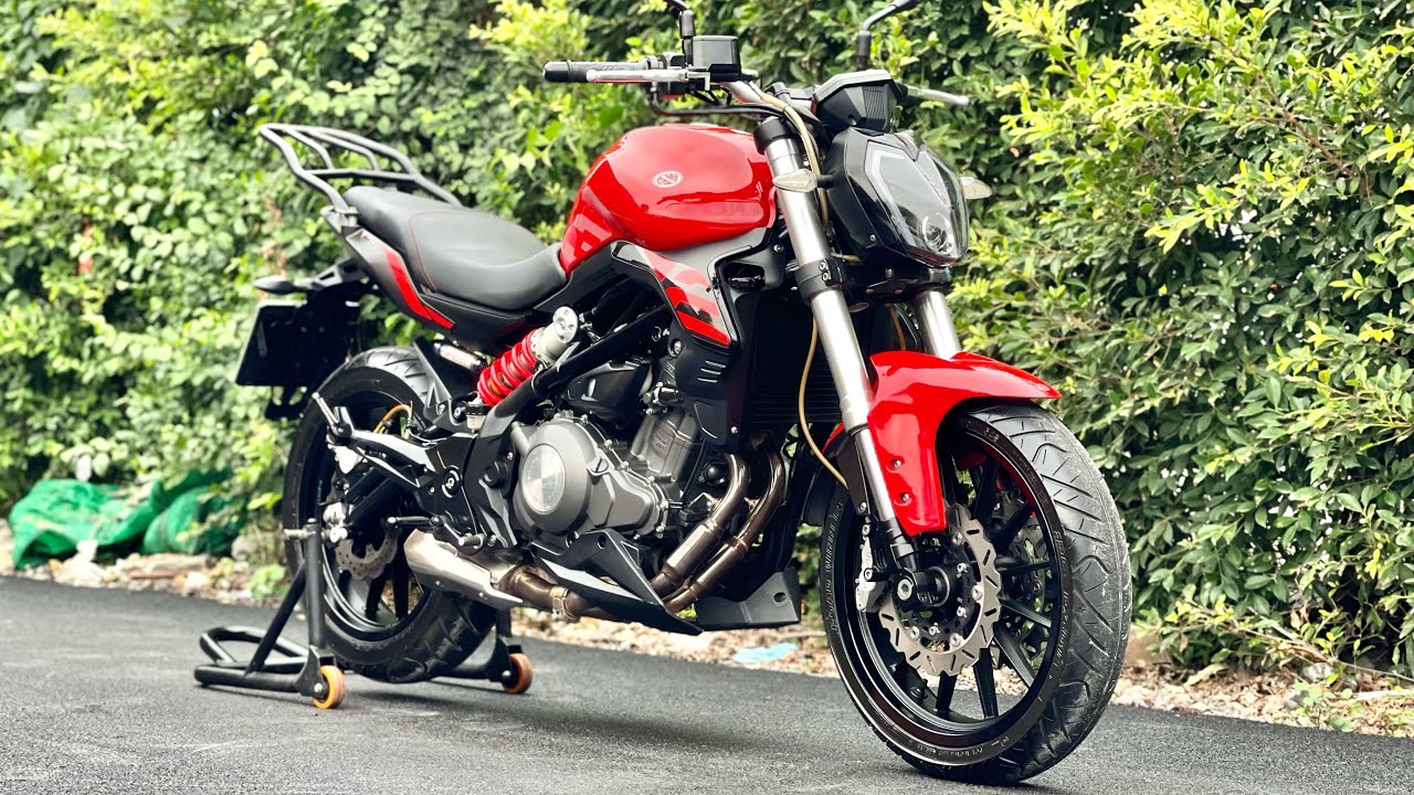 Benelli TNT 302s 2020 ไมคน้อยเพียง 7,xxx Km ผ่อนถูกๆ 2,0xx ต่อเดือน ...