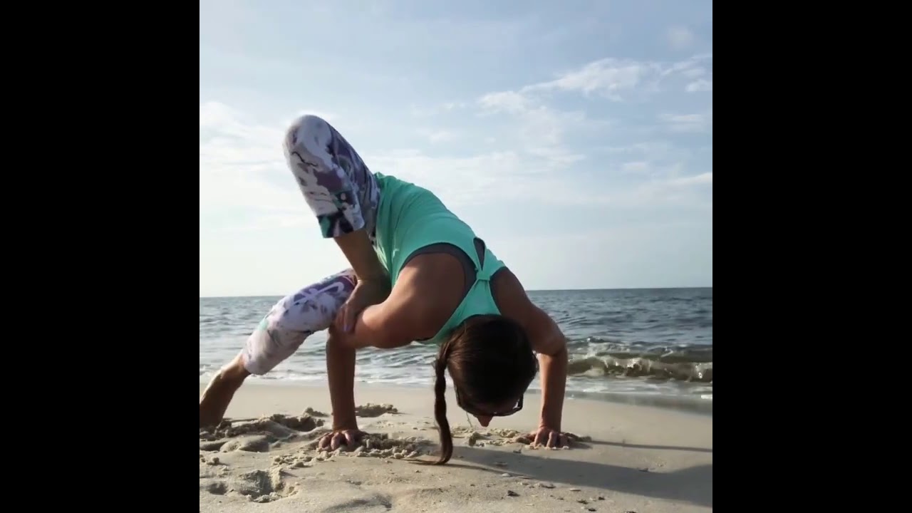 Working on Grasshopper Pose - YouTube